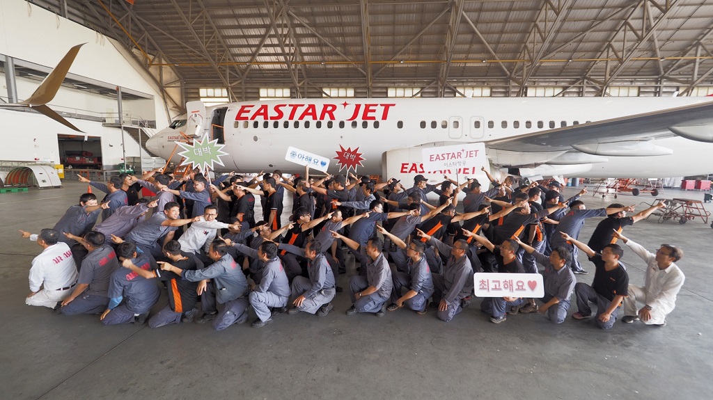 EASTAR JET HL8057 完工大合照 20190108-AIR ASIA Company Limited 亚洲航空股份有限公司 ...